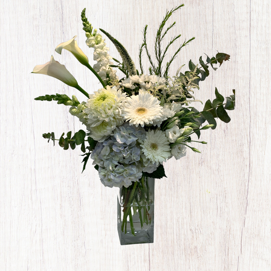 Vase & Container Arrangements – Fleuriste Laval Ouest